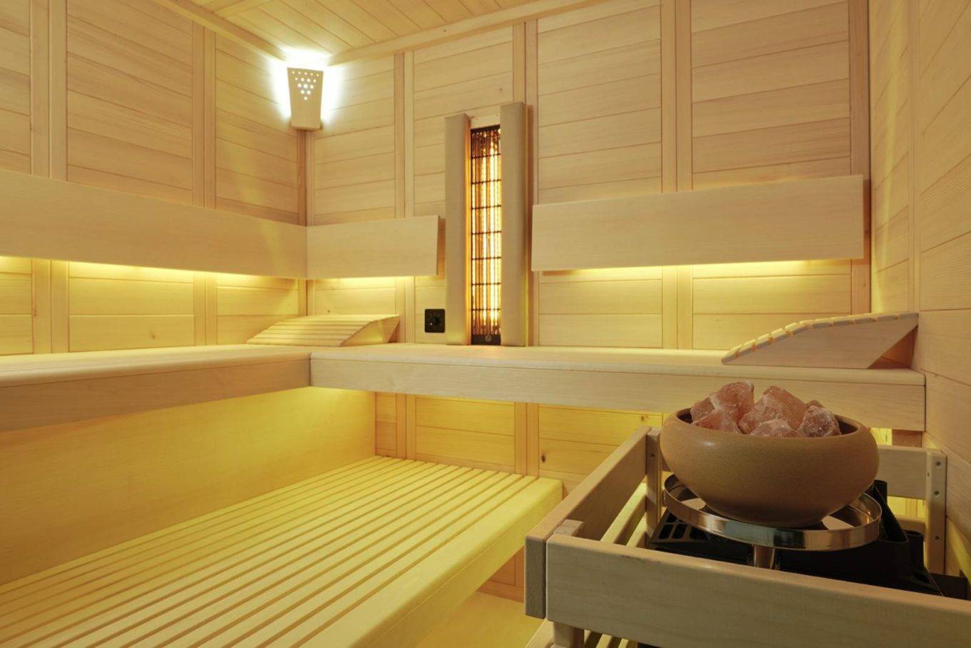 Massivholzsauna Classico von Infraworld - Bathspiration